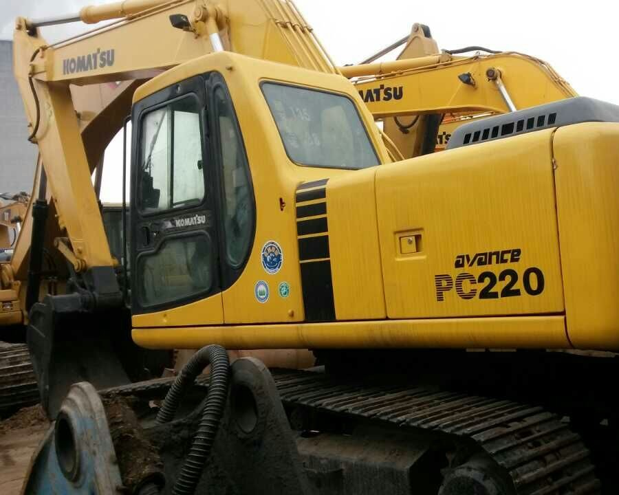 PC220-6 - Yangs Machinery